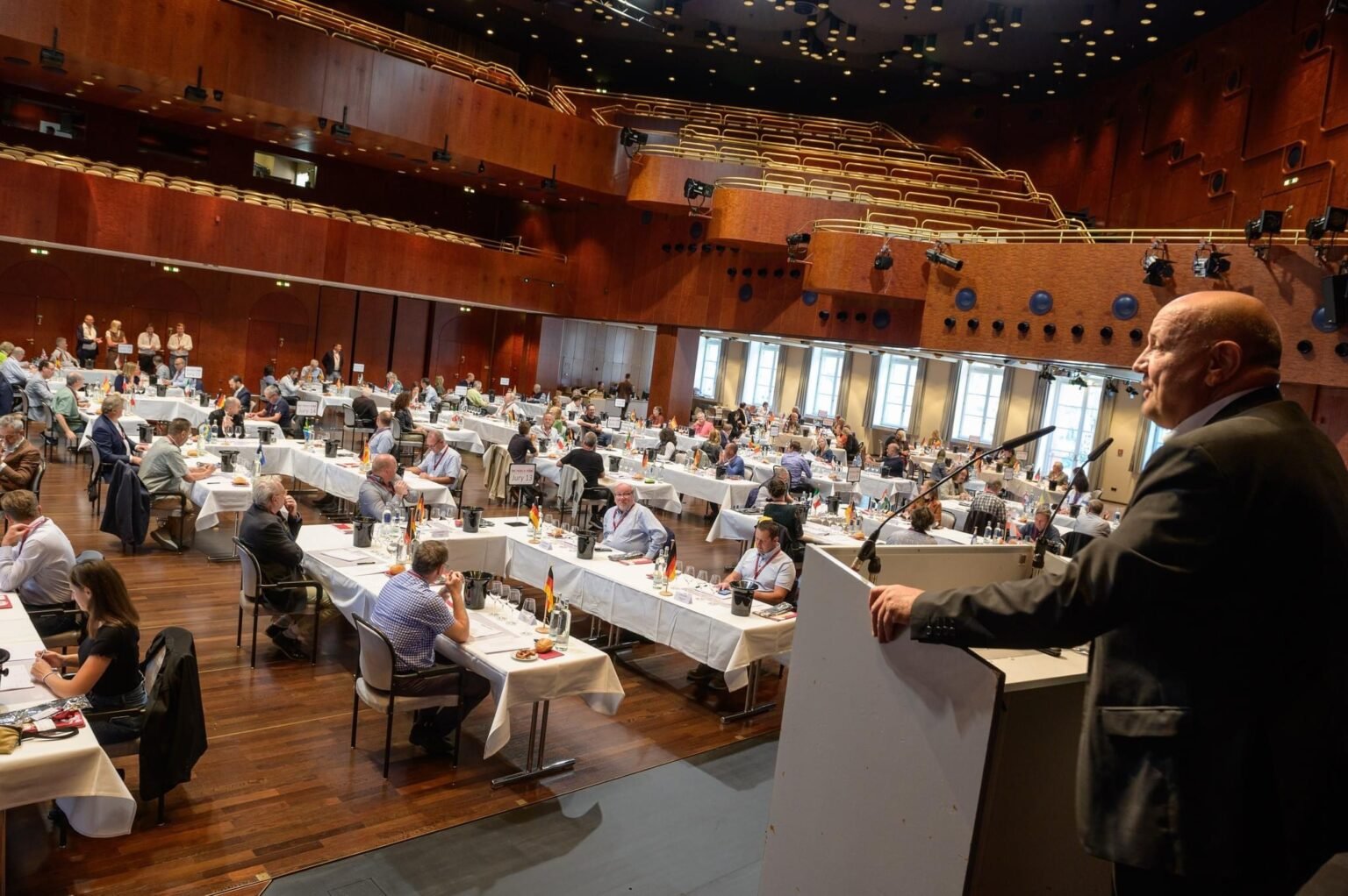 The MUNDUS VINI Spring Tasting 2024: registration in progress - Drinks.ua